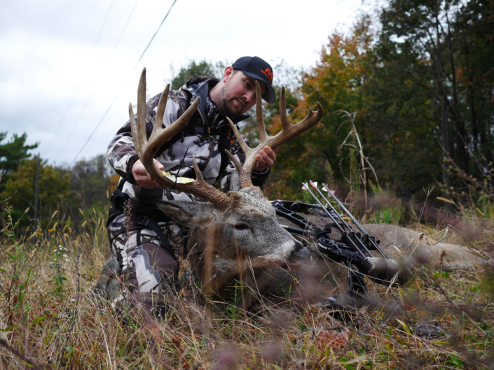 How to Properly Capture a Photo of Your Trophy Buck | BuckScore