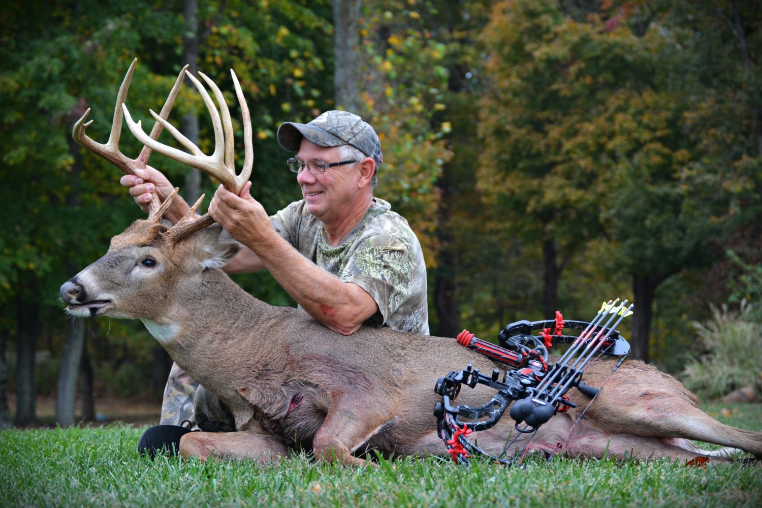 How to Properly Capture a Photo of Your Trophy Buck | BuckScore